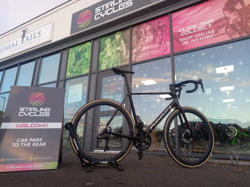 Orbea ORCA M20ILTD MyO 2024 Road Bike 55cm in Burgundy